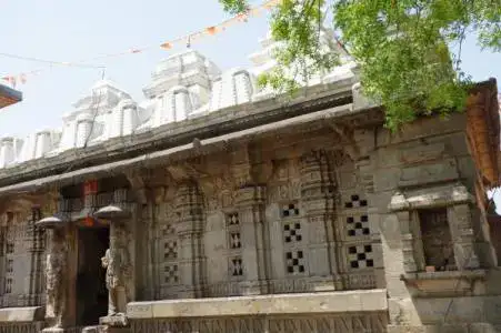 Pandeshwar Temple Near Jejuri