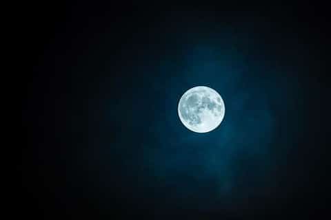 Why Is Kojagiri Purnima Celebrated? Legends, Rituals, And Significance ...
